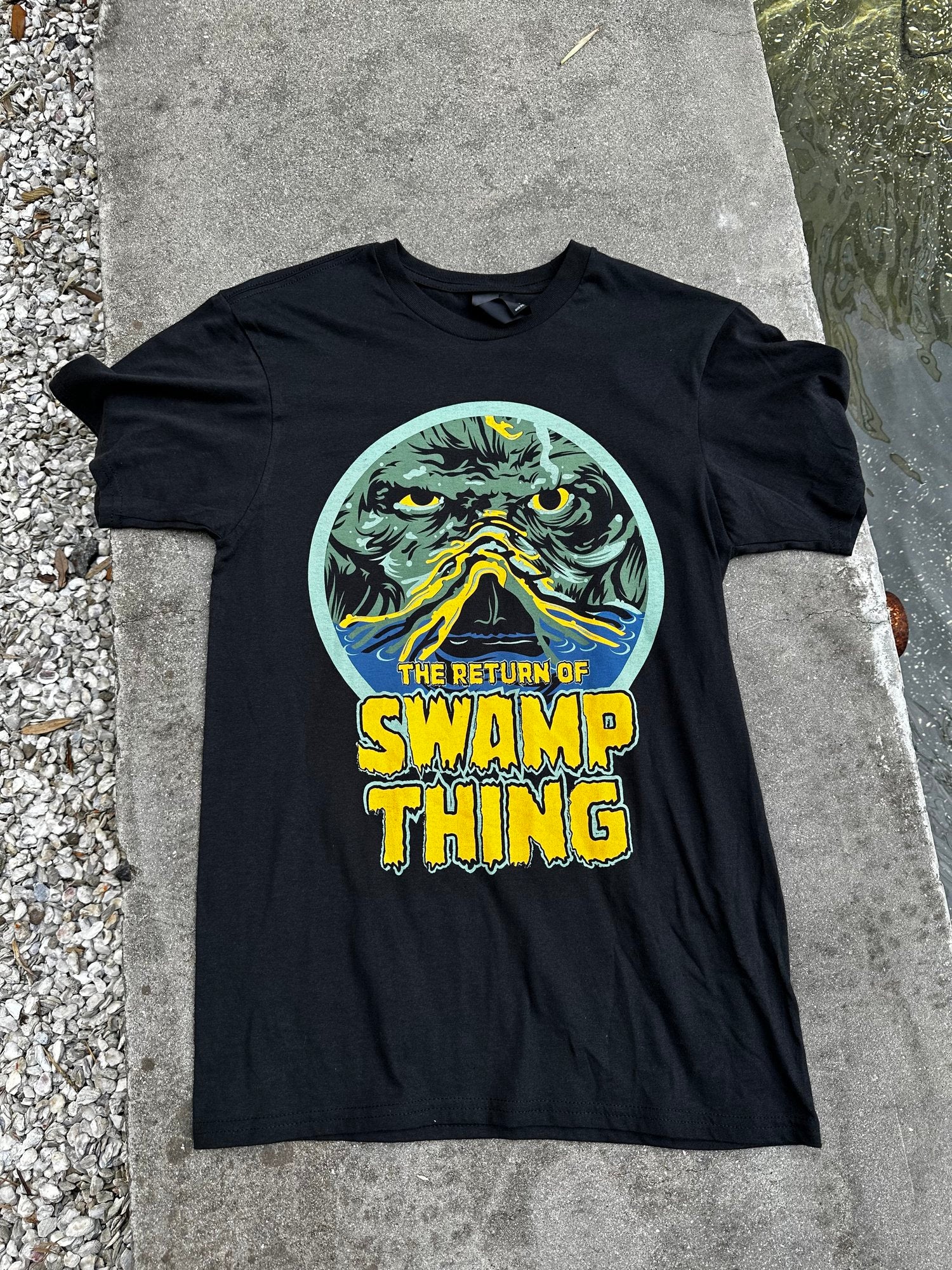 RETURN OF SWAMP THING SHIRT - MD